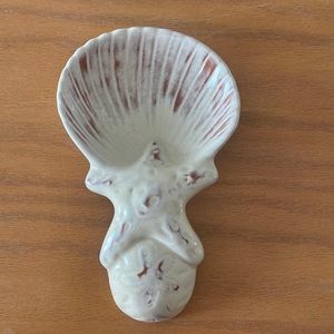 Kitchen | Shell Spoon Rest | Poshmark